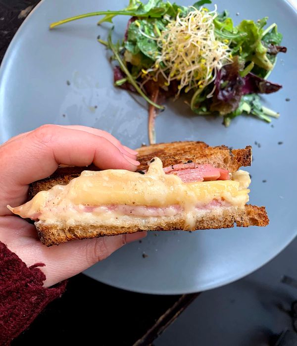 Le meilleur brunch de Montmartre chez Bleu Matin